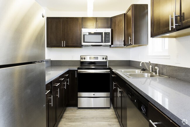 Metro 348 Apartments Rentals - San Leandro, CA | Apartments.com