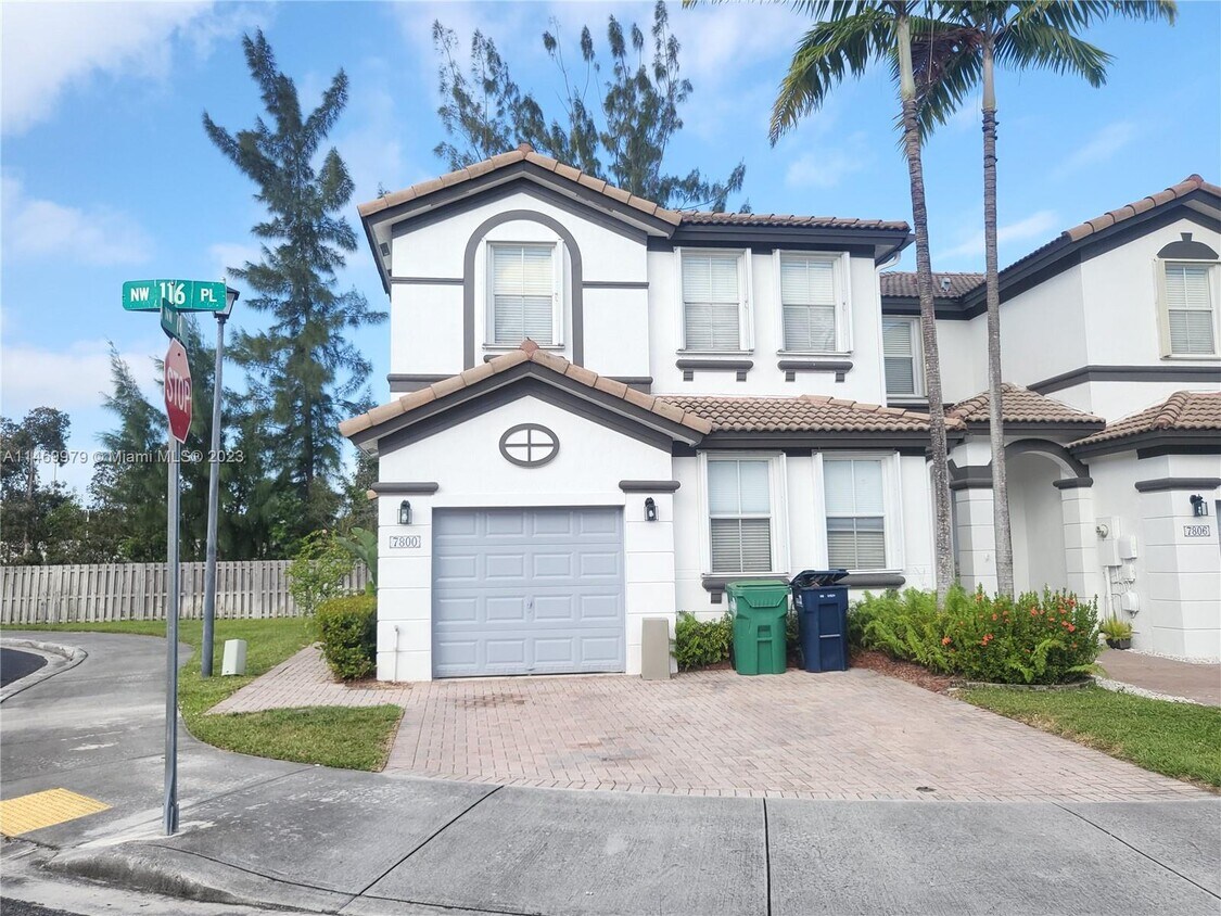 7800 NW 116 Pl, Medley, FL 33178 - Townhome Rentals in Medley FL ...