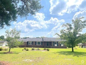 Student Apartments for Rent in Vander NC