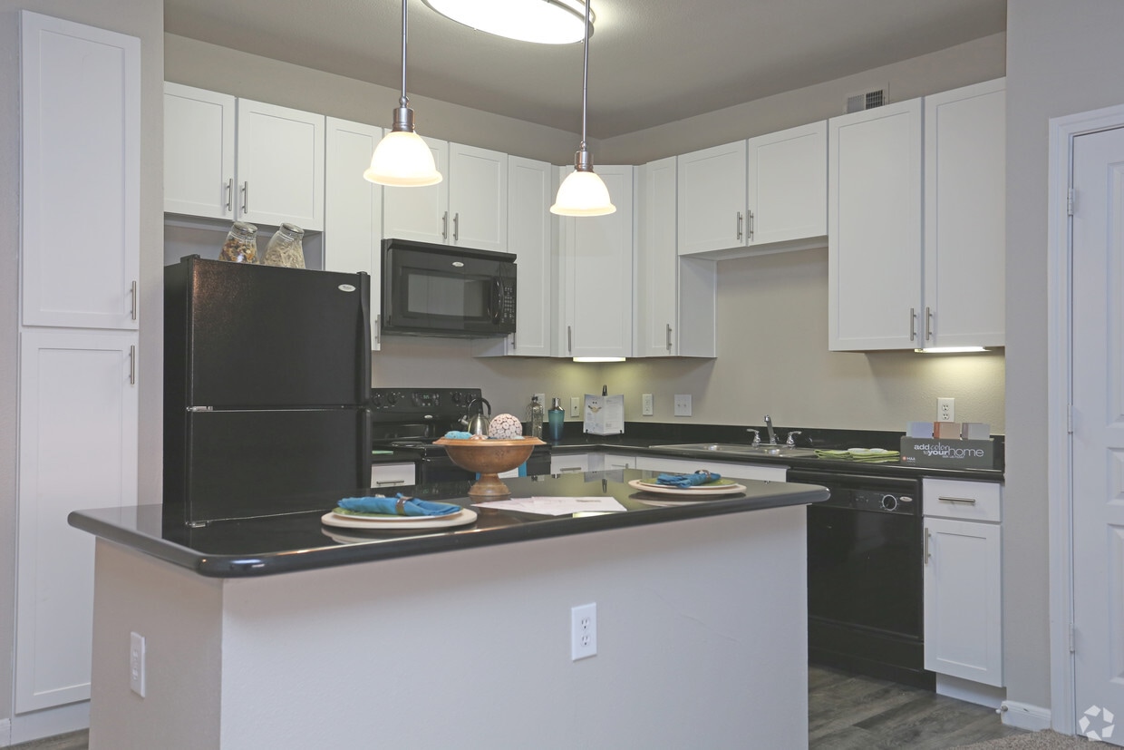 MAA Fall Creek - Apartments in Humble, TX | Apartments.com