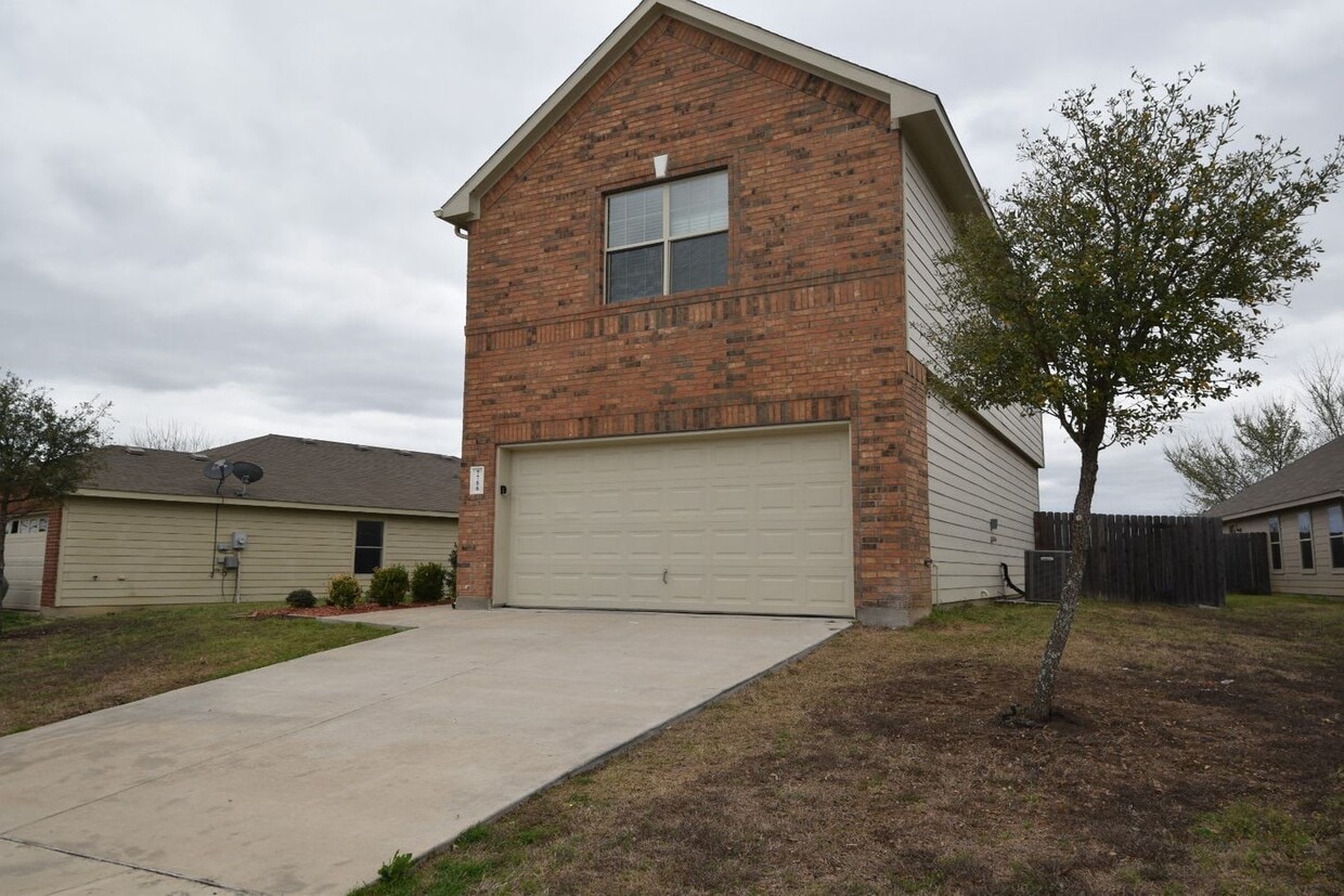 7706 Kaw St - House Rental in Dallas, TX | Apartments.com