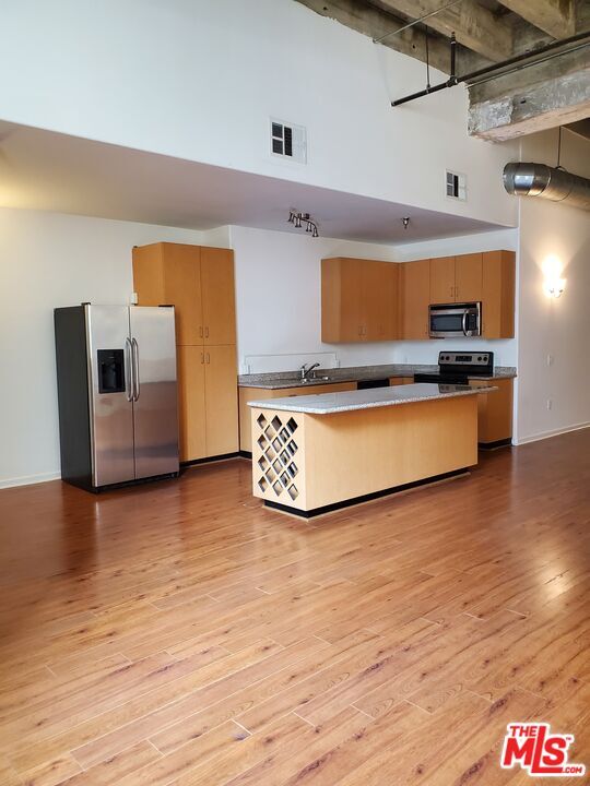 711 S Olive St Unit 514, Los Angeles, CA 90014 - Condo for Rent in Los ...