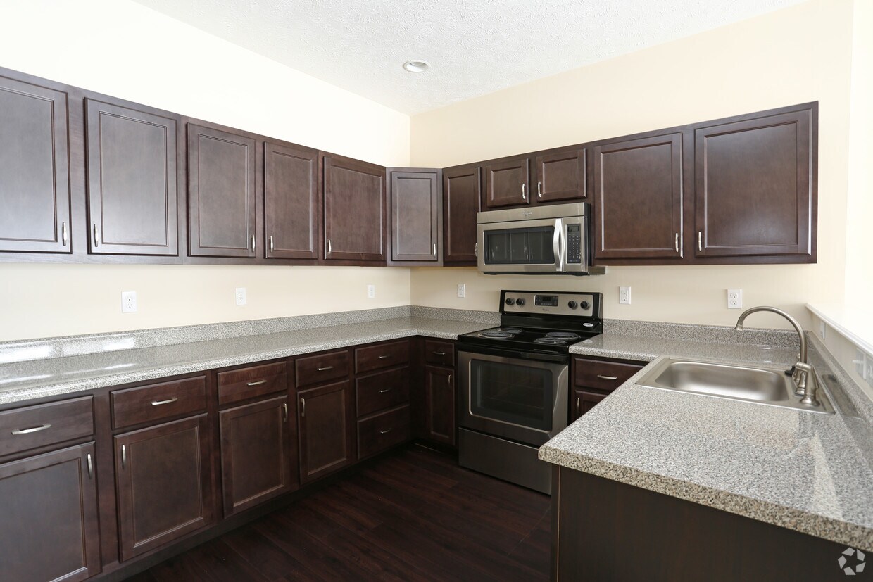 Summit Ridge - 904 Manor Dr Oakdale, PA | Apartments.com