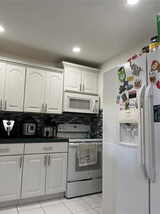 7815 Camino Real Unit I-401, Coral Gables, FL 33143 - Condo for Rent in ...