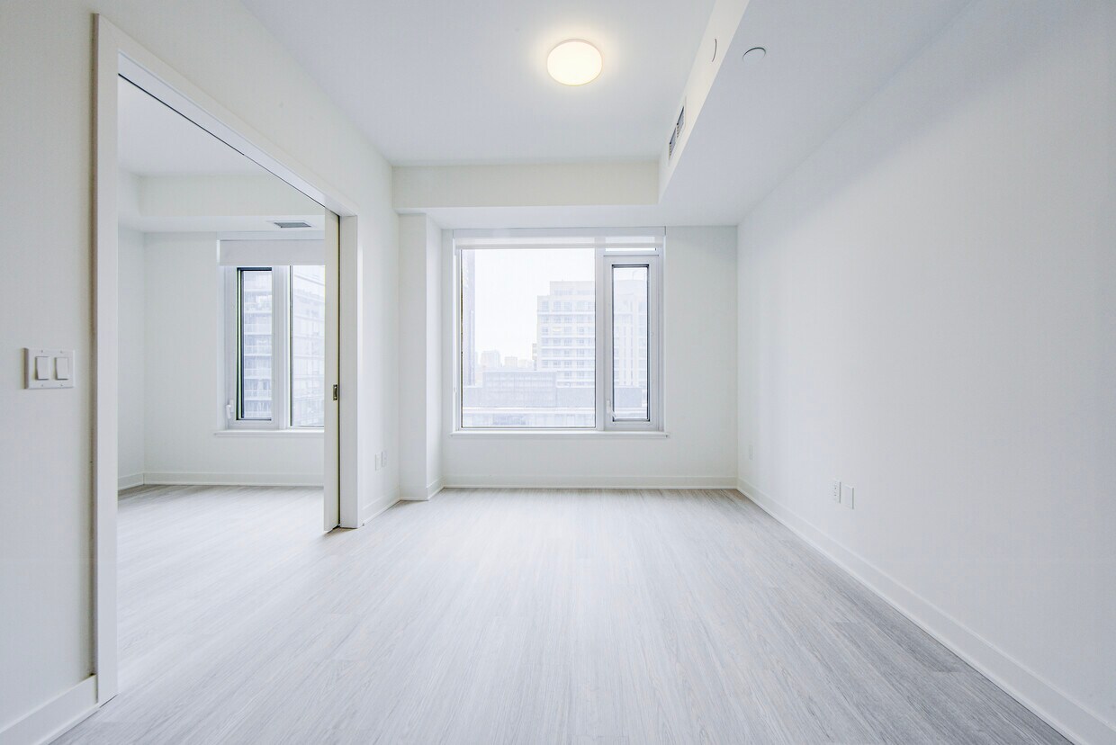 11 Yorkville Avenue Appartements - 11 Yorkville Av Toronto, ON ...