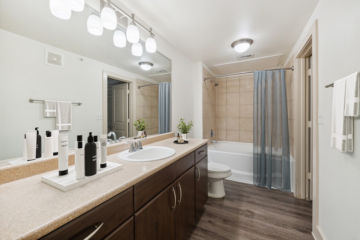 Villas at Grand Avenue - 1720 Grand Avenue Pky Pflugerville, TX 78660 ...