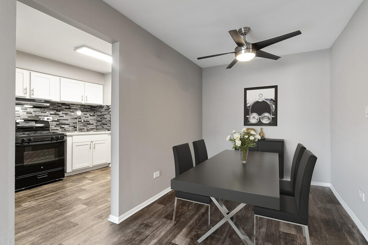 Midpointe - 4050-4064 W 115th St Chicago, IL 60655 | Apartments.com