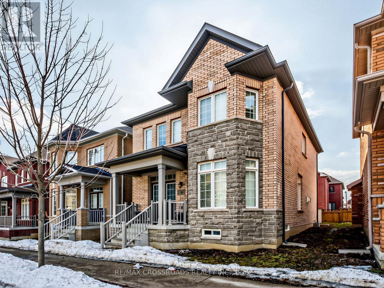 9 Rossmore Dr, Markham, ON L6B 0P7 - House for Rent in Markham, ON ...
