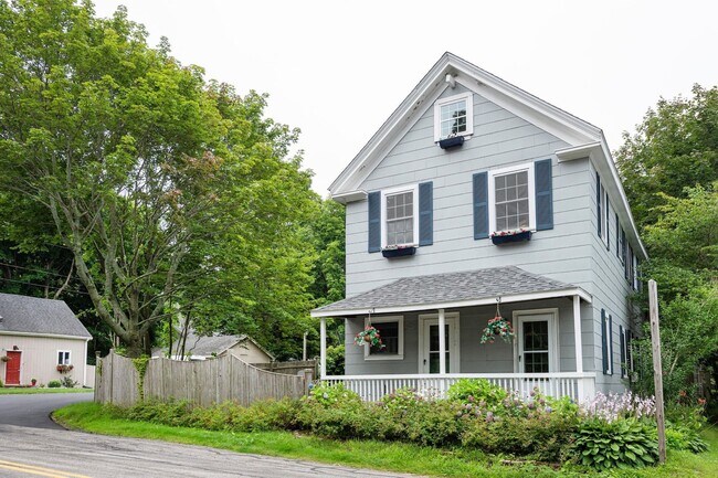 59 Woodbridge Rd, York, ME 03909 - House Rental in York, ME ...
