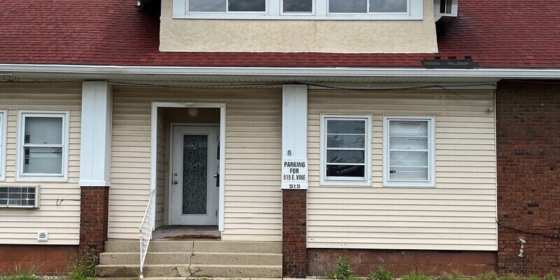 515 E Vine St Unit A, Springfield, IL 62703 - Condo for Rent in ...