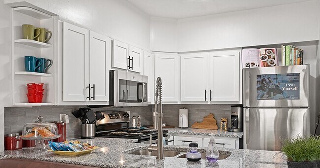 The Hills Southview Apartments - Apartments in Harrisonburg, VA ...