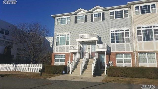 323 Surf Dr, The Bronx, NY 10473 - Condo for Rent in The Bronx, NY ...