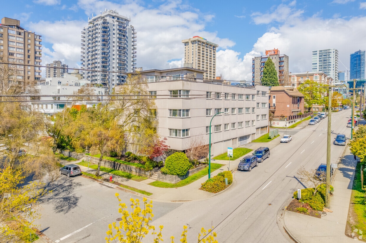 Stanley Manor Apartments - 1101 Harwood St Vancouver, BC | Apartments.com
