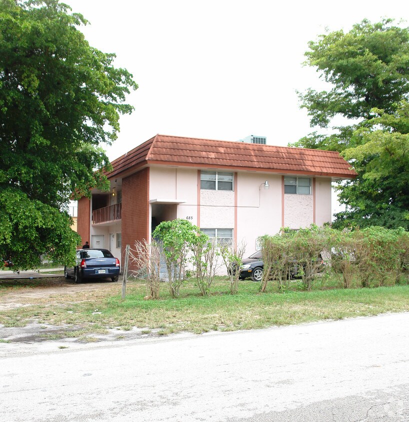 685 NE 166th St, Miami, FL 33162 - 685 NE 166th St Miami, FL 33162 ...