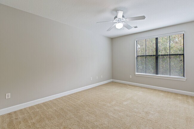Citigate Apartments - 8451 Gate Pky W Jacksonville, FL - Apartments for ...