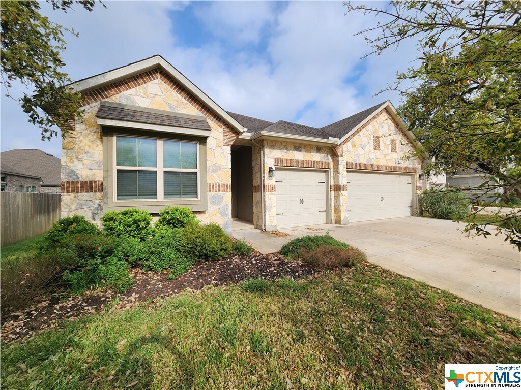 969 Carriage Loop, New Braunfels, TX 78132 - House Rental in New Braunfels, TX | Apartments.com