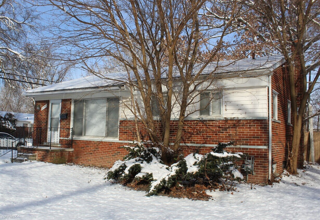 29760 Birchwood St, Inkster, MI 48141 - House Rental in Inkster, MI ...