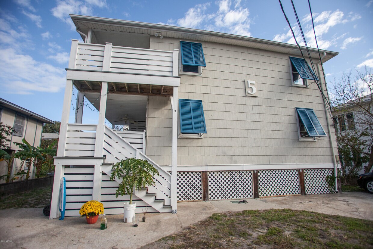 5 Seagull St, Wrightsville Beach, NC 28480 - Townhome Rentals in ...