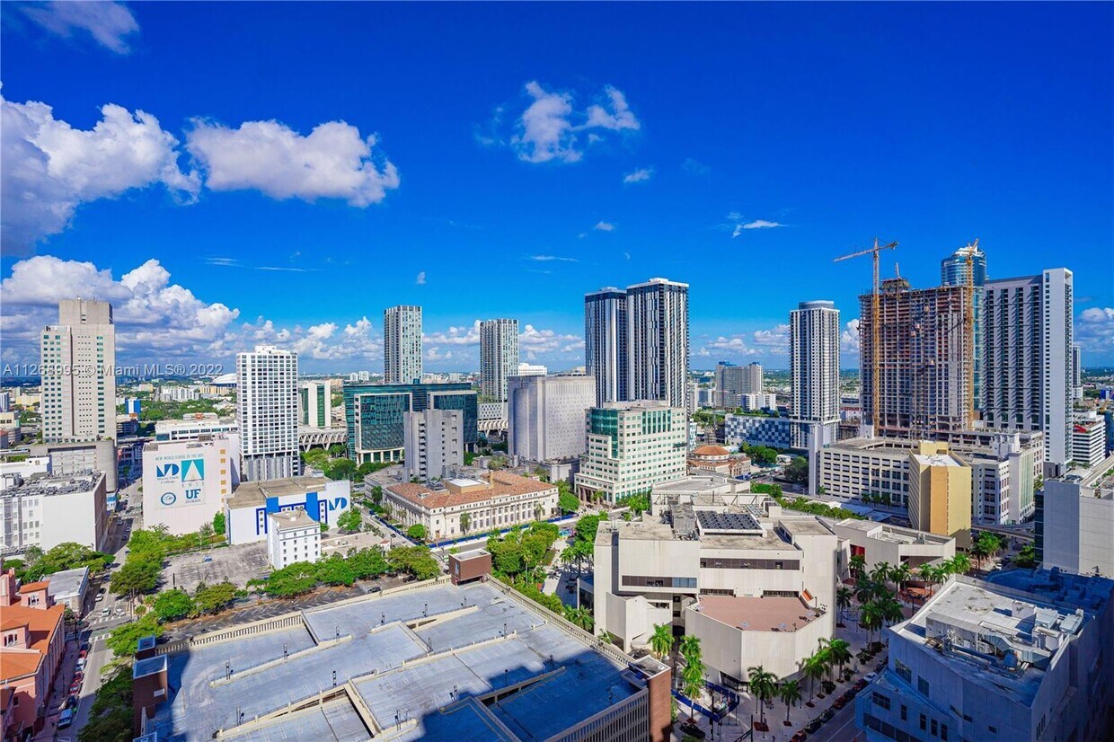 227 NE 2nd St Unit 2803, Miami, FL 33132 - Condo for Rent in Miami, FL ...