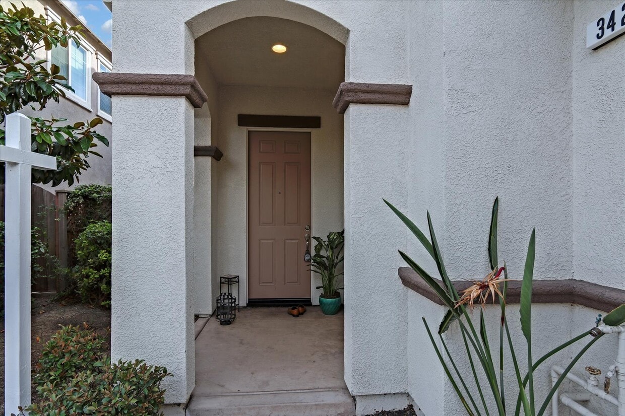 342 W Portales Dr, Tracy, CA 95391 - House Rental in Tracy, CA ...