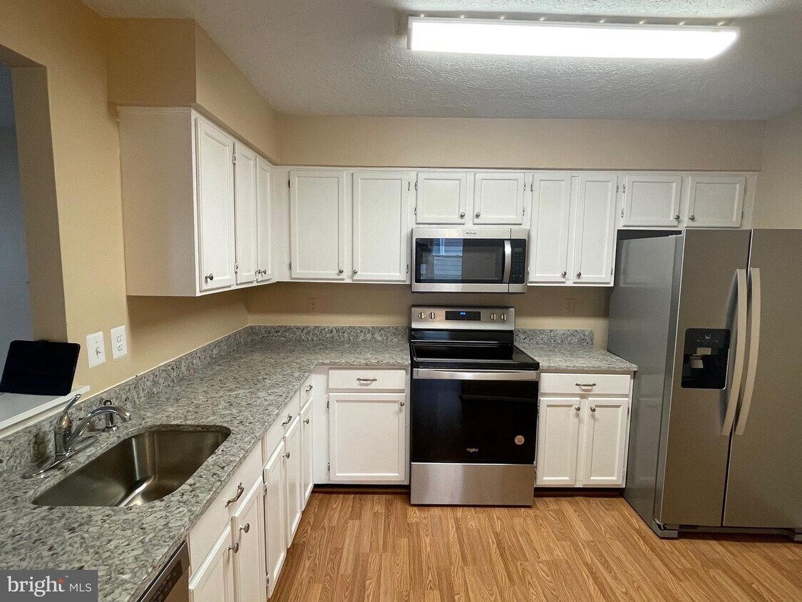 7624 Jordon Hollow Ct, Manassas, VA 20109 - Townhome Rentals in ...