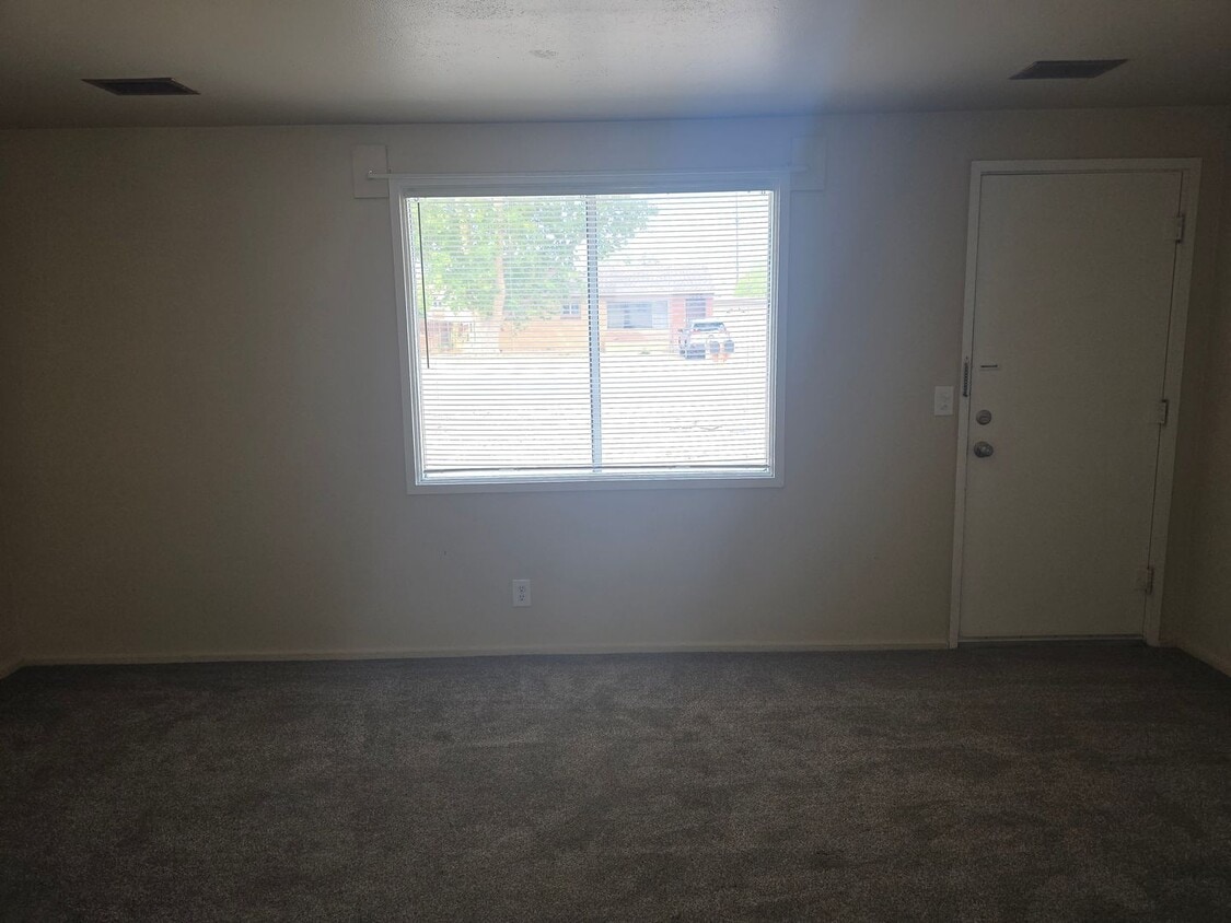 1245 Pinyon Ave Unit A, Grand Junction, CO 81501 - Room for Rent in ...