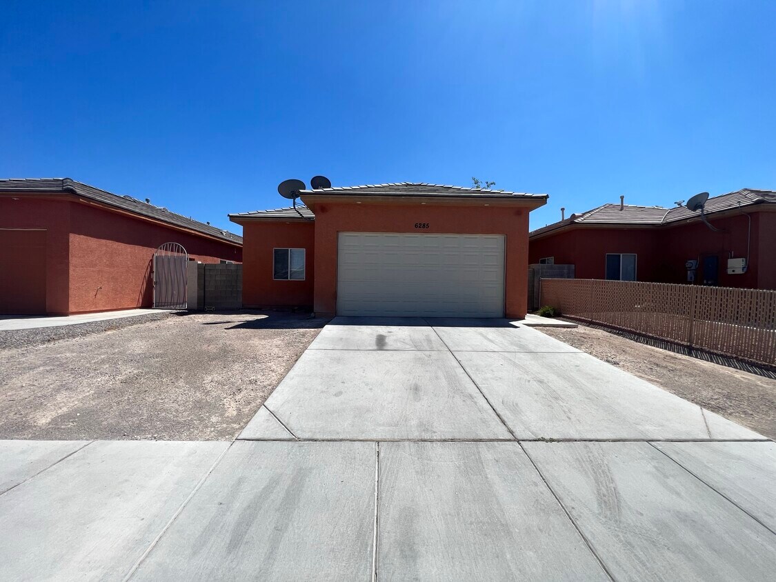 6285 W Katie Ave, Las Vegas, NV 89103 - House Rental in Las Vegas, NV ...
