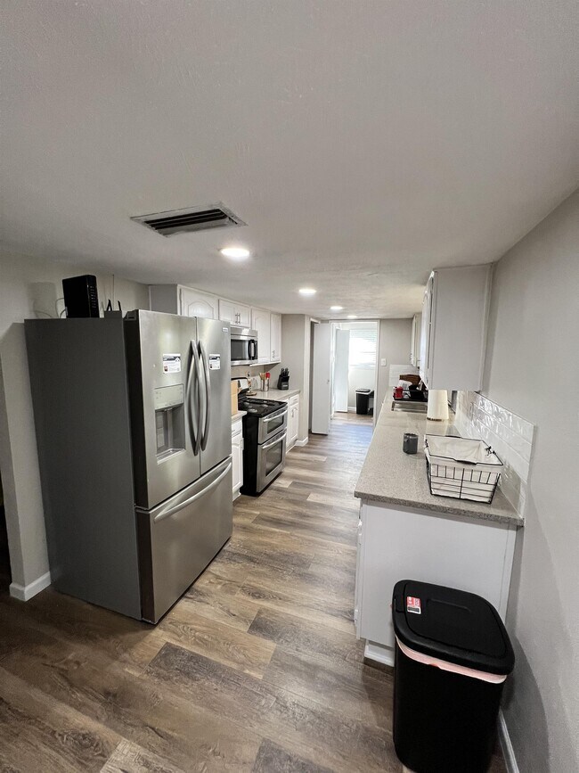 6504 Blue Ridge Trail Unit 9, Plano, TX 75023 - Room for Rent in Plano ...