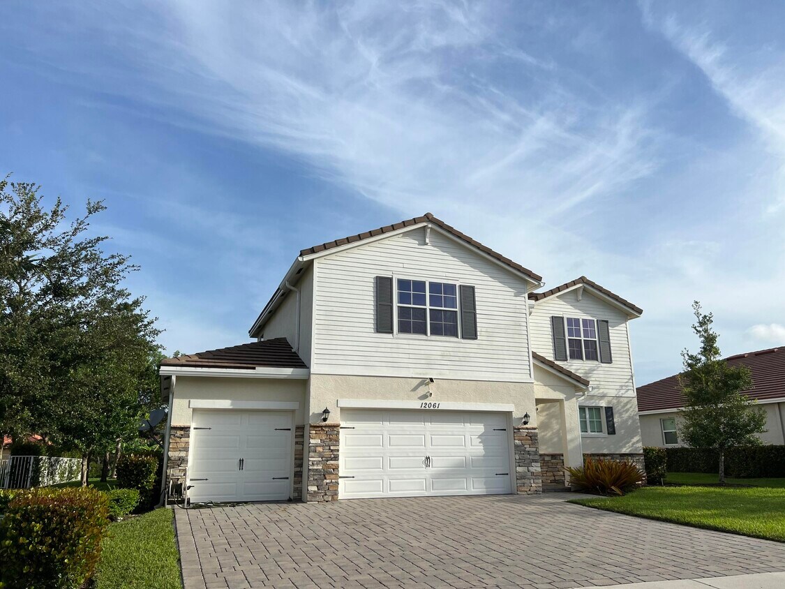 12061 Cypress Key Way, Royal Palm Beach, FL 33411 - House Rental in ...