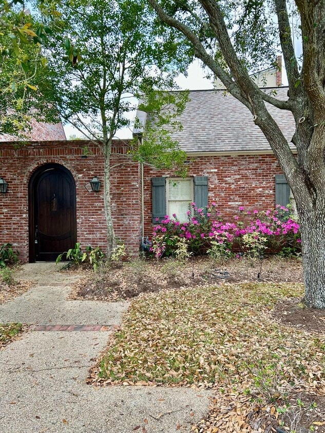 2724 Bocage Lake Dr, Baton Rouge, LA 70809 - House Rental in Baton ...