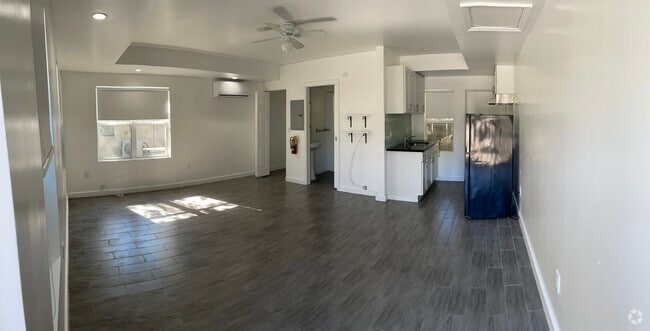 Pinewood Apartments for Rent with Hardwood Floors - Miami, FL - 2 ...