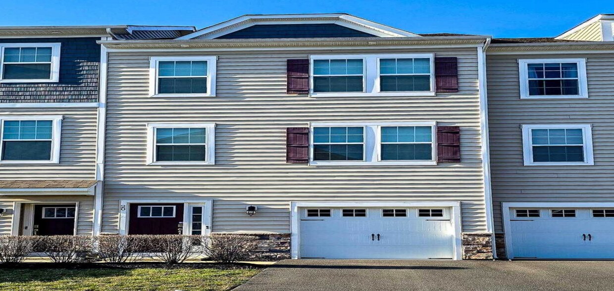 20 Rome Way, Mount Laurel, NJ 08054 - Townhome Rentals in Mount Laurel ...