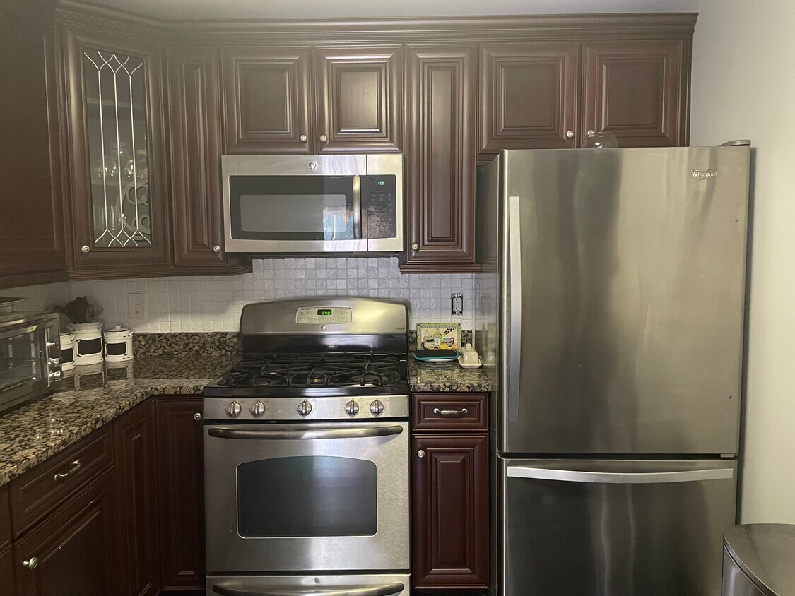 6 Tyler Falls Ct Unit D, Baltimore, MD 21209 - Condo for Rent in ...