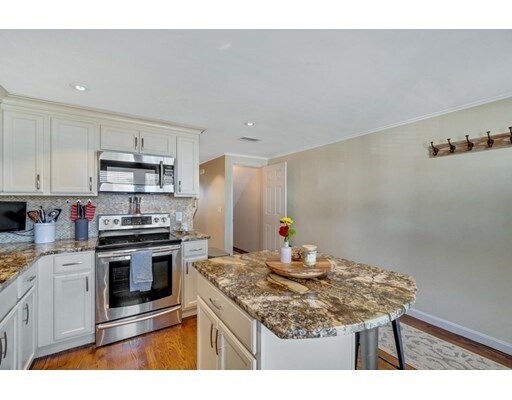 40 Brook St Unit 1, Chelsea, MA 02150 - Condo for Rent in Chelsea, MA ...
