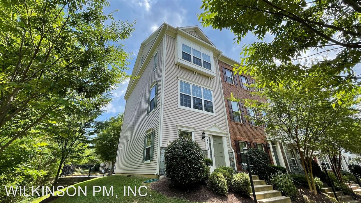 4318 Potomac Highlands Cir, Triangle, VA 22172 - House Rental in ...