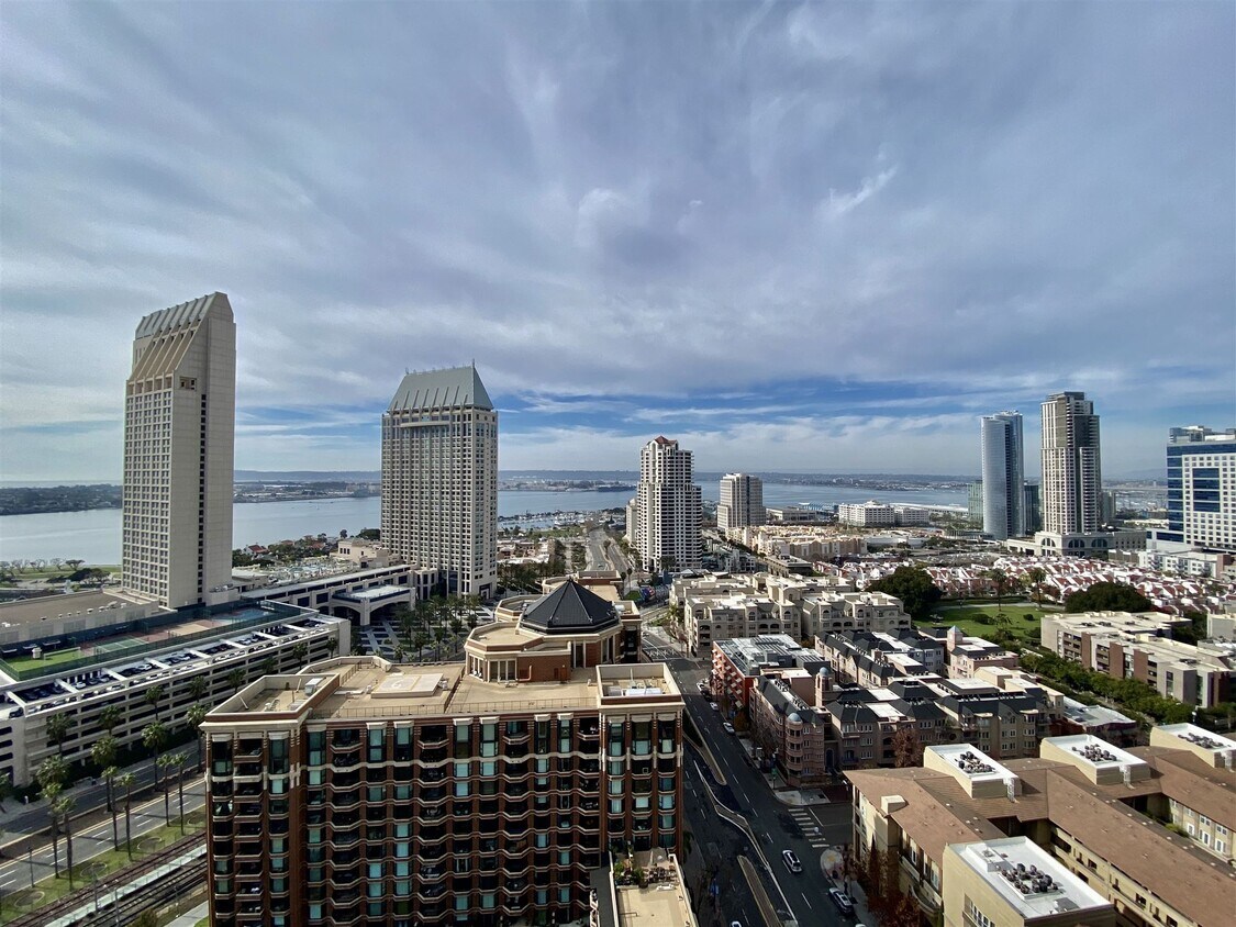 550 Front St Unit 2104, San Diego, CA 92101 - Condo for Rent in San ...