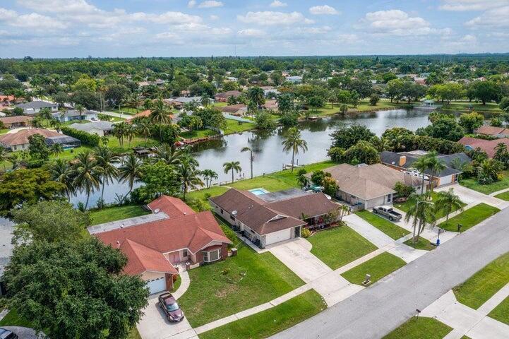 132 Valencia St, Royal Palm Beach, FL 33411 - House Rental in Royal ...