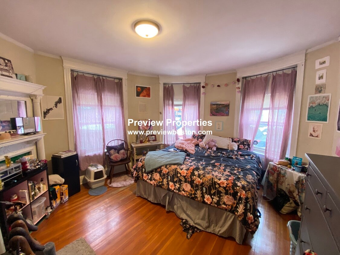 18 Mount Hood Rd Unit 1, Boston, MA 02135 - 18 Mount Hood Rd Boston, MA ...