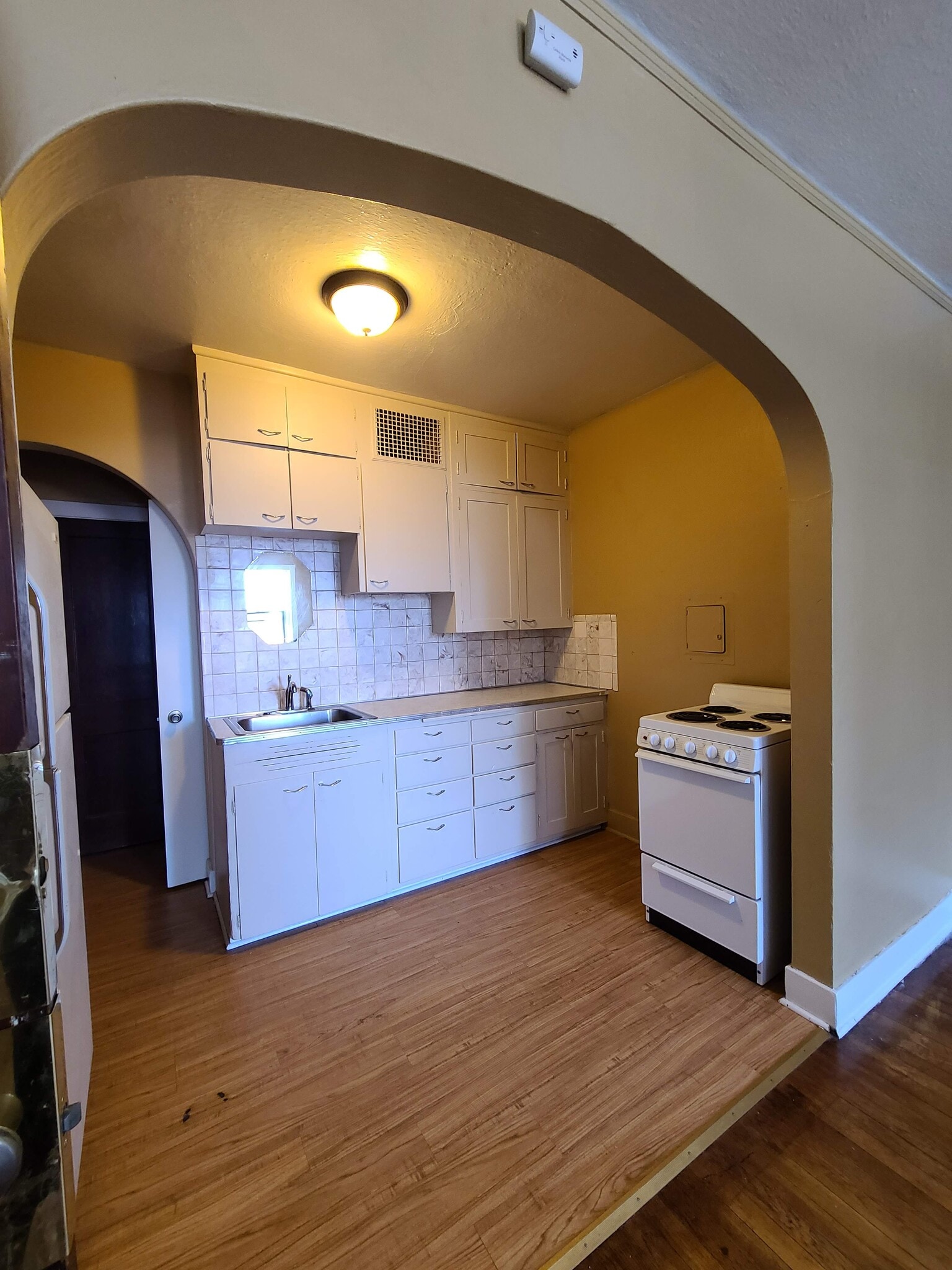 The Dresden - 707 N Monroe St Spokane, WA 99201 | Apartments.com