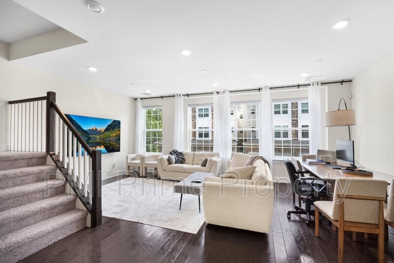 506 Parkview Ln, Rockaway, NJ 07866 - Townhome Rentals in Rockaway NJ ...