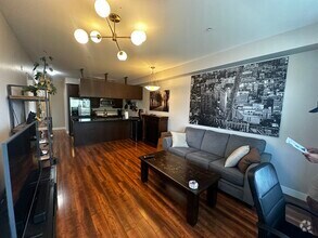 Maple Ridge Maple Ridge Apartments for Rent with a Living Room - Maple ...