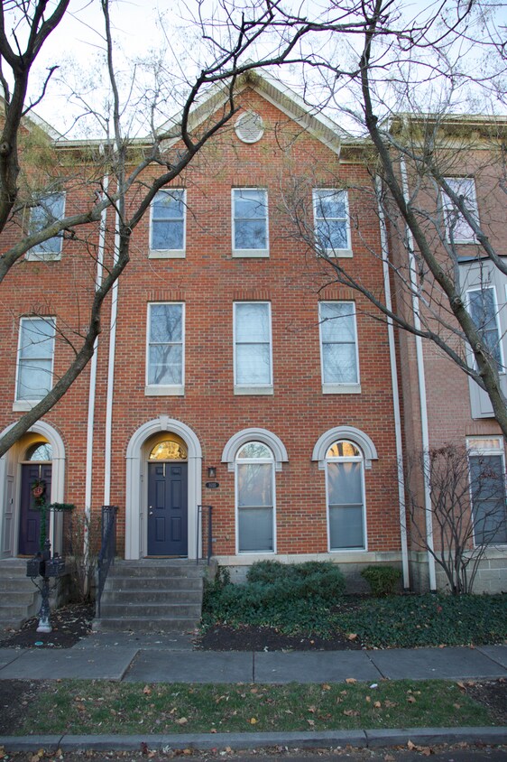 1035 Cutter St, Cincinnati, OH 45203 - Townhome Rentals in Cincinnati ...