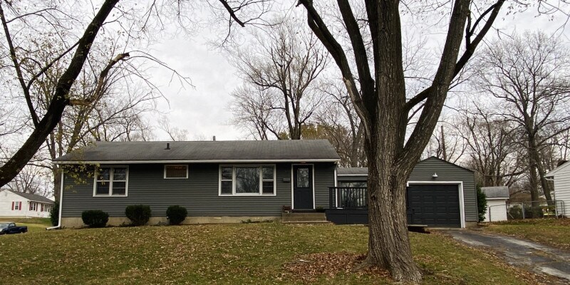 40 7th Dr, Decatur, IL 62521 - House Rental in Decatur, IL | Apartments.com