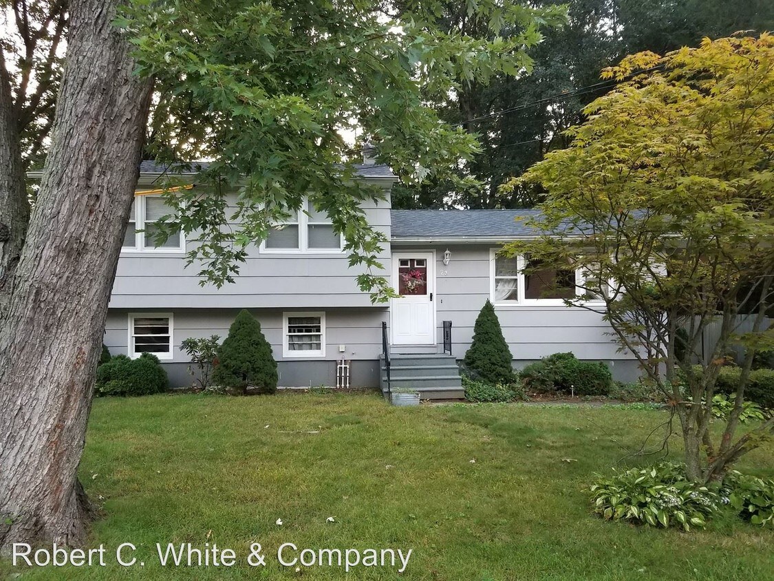 23 Robin Ct, North Haven, CT 06473 - House Rental in North Haven, CT ...
