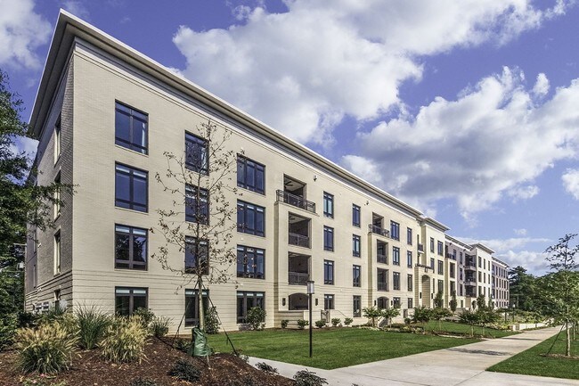 Draper Place Apartments - Charlotte, NC | Apartments.com