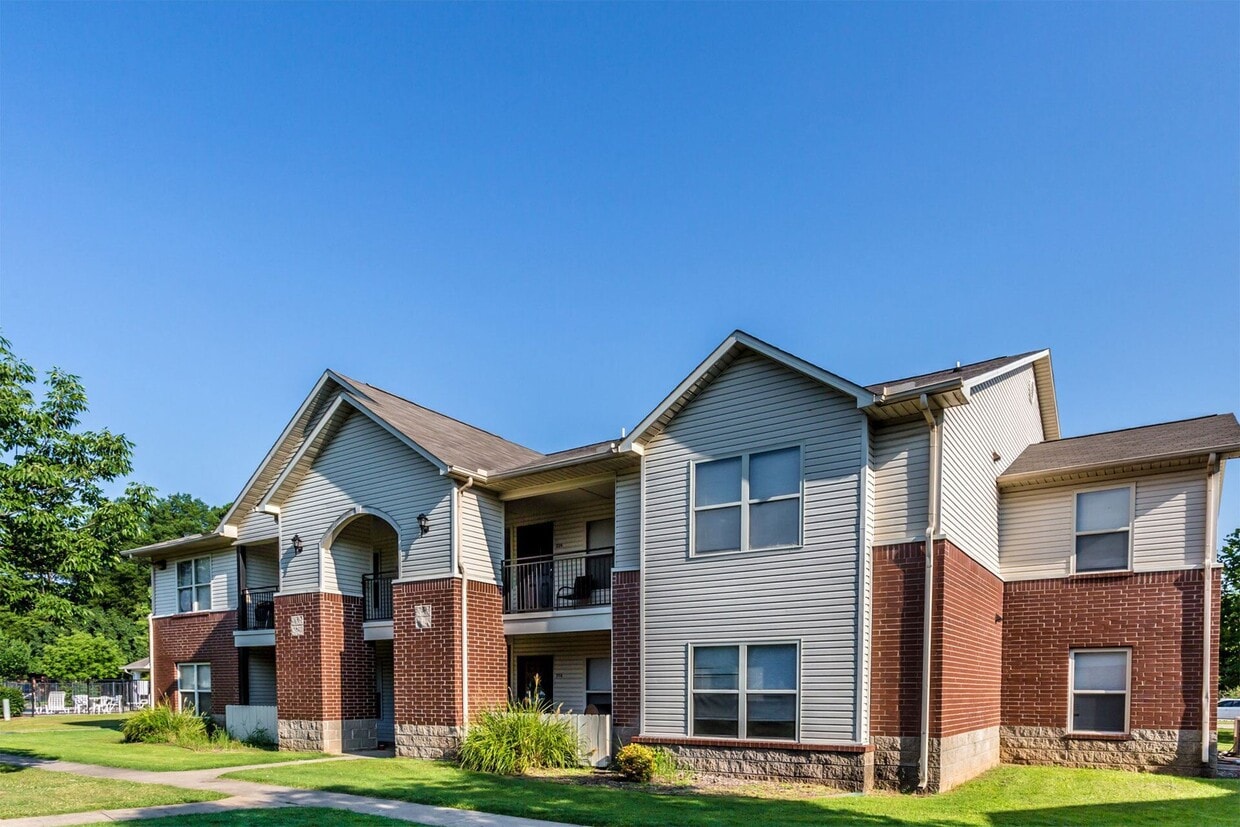 Sentinel of Conway Apartments - 401 2nd St Conway, AR 72032 ...