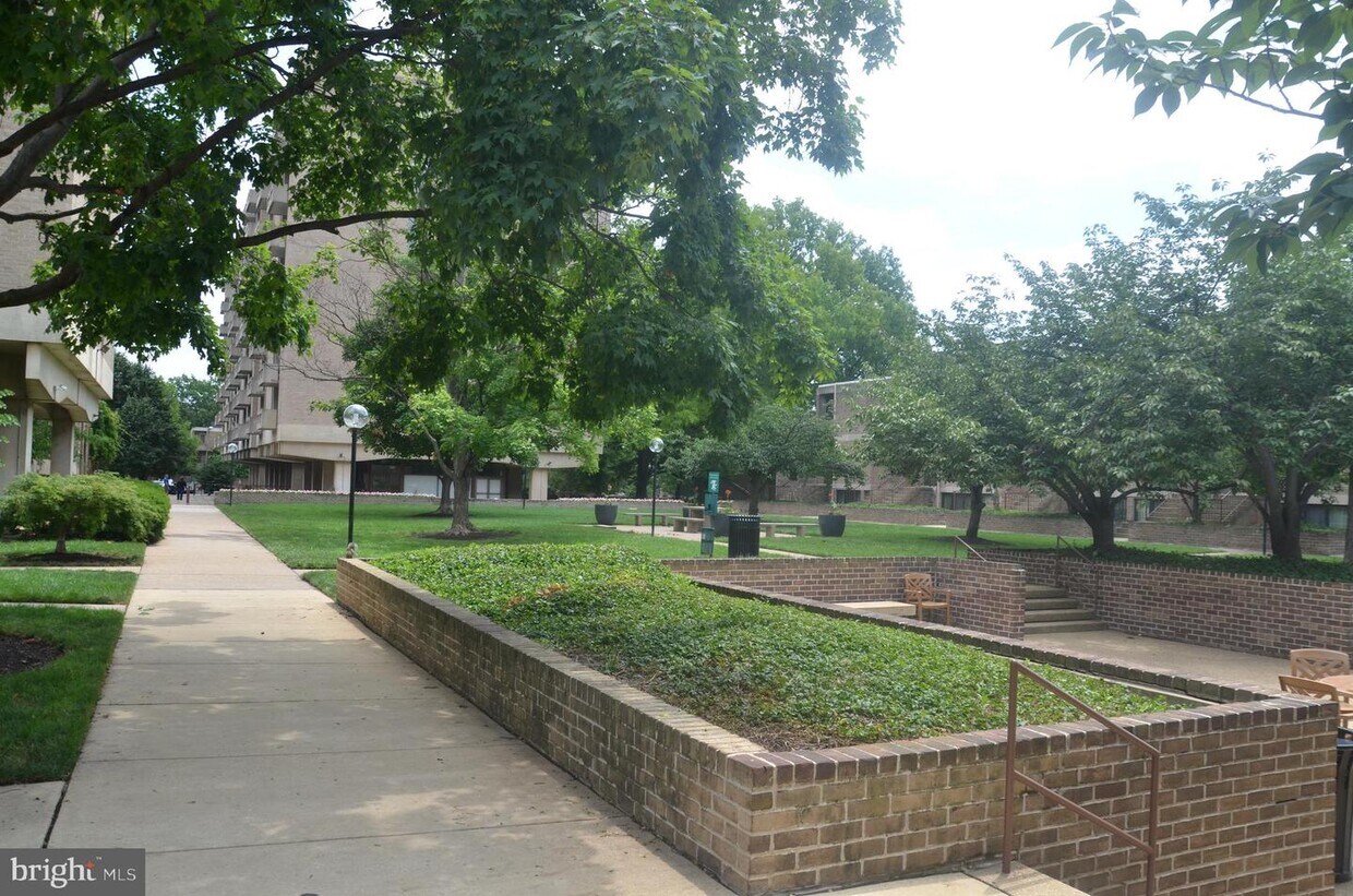 240 M St SW Unit E512, Washington, DC 20024 - Room for Rent in ...