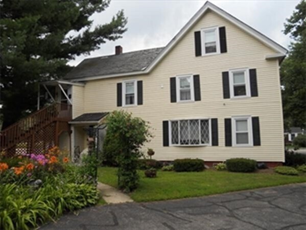 23-25 Tarbell St Unit 2nd Floor, Pepperell, MA 01463 - Room for Rent in ...