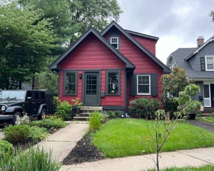 10 Oakcroft Ave, Montclair, NJ 07043 - House Rental in Montclair, NJ ...