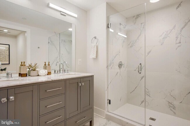 2717 Ontario Rd NW Unit 101, Washington, DC 20009 - Condo for Rent in ...